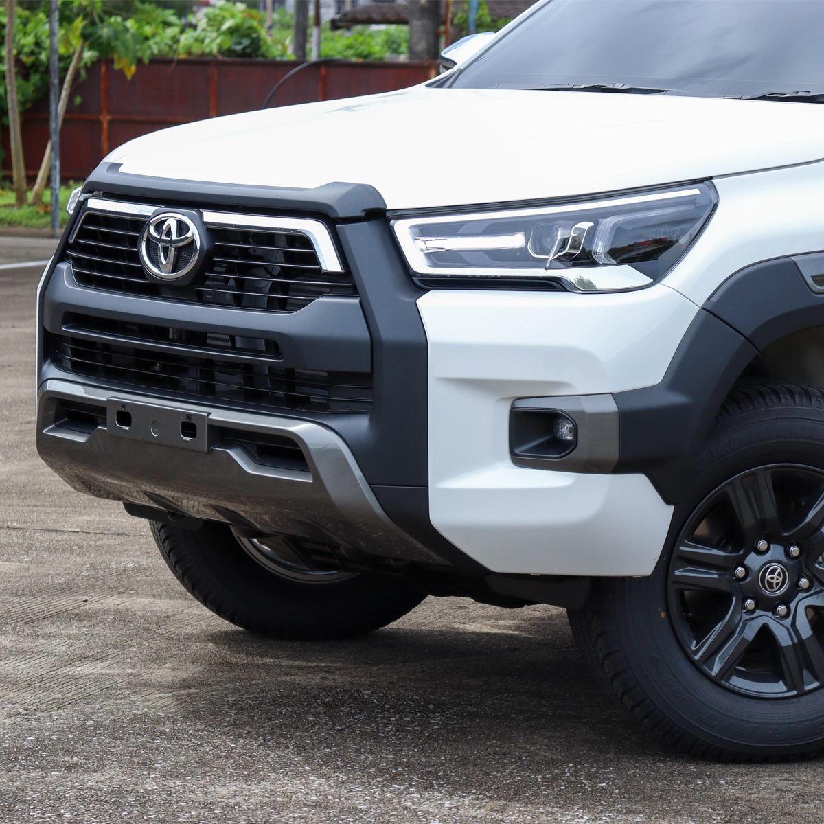 🔥 New Hilux Revo D 4X4 ขีดสุดของความแกร่ง พร้อมลุยทุกเส้นทาง – TOYOTA CHUMPHON
